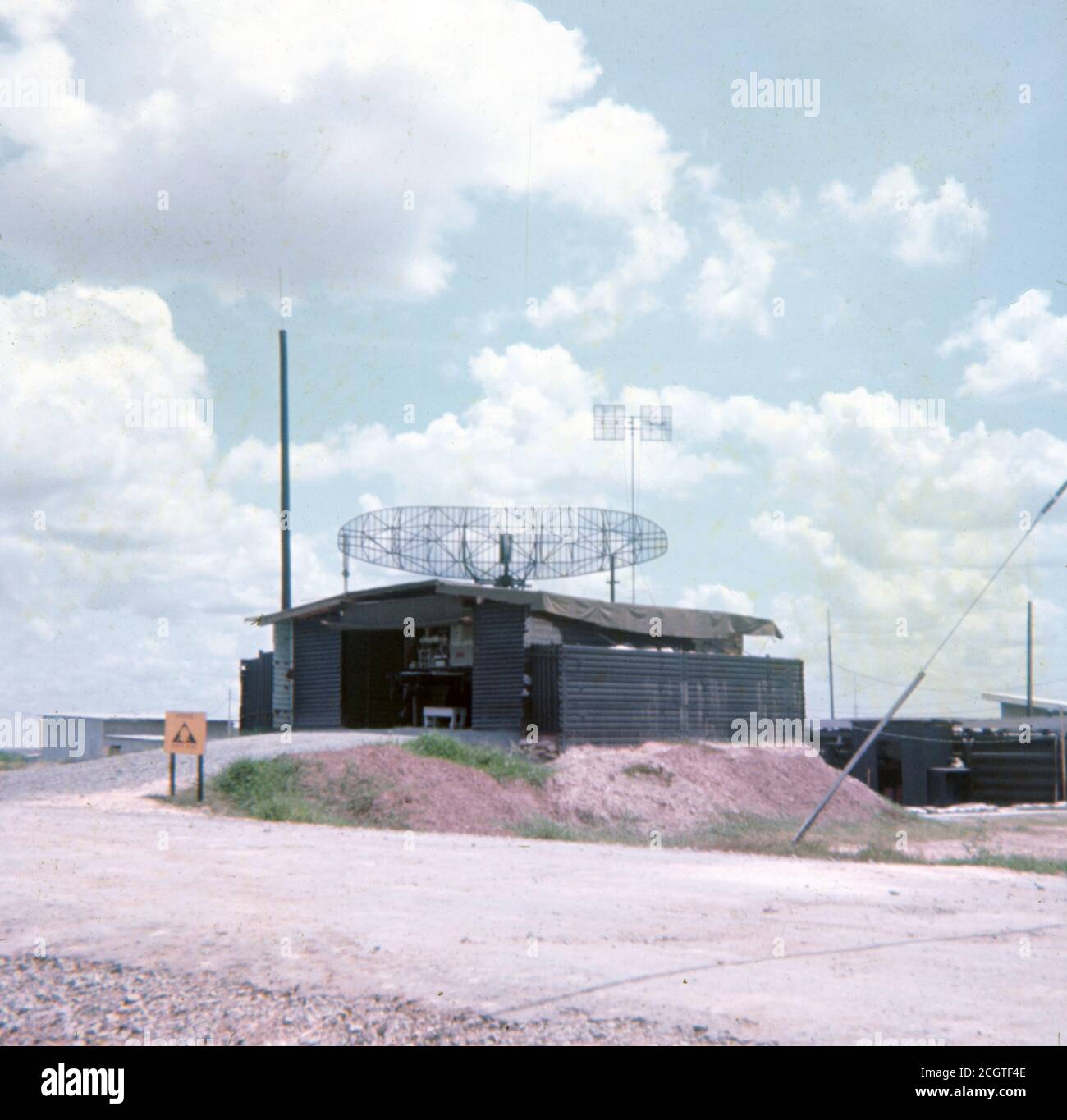 Vietnamkrieg US ARMY / United States Army Flugabwehrrakete Raytheon MIM ...