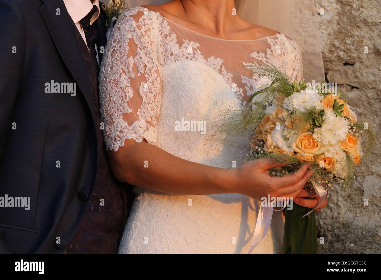 A newly married Italian couple. The bride with the bouquet Stock Photo ...