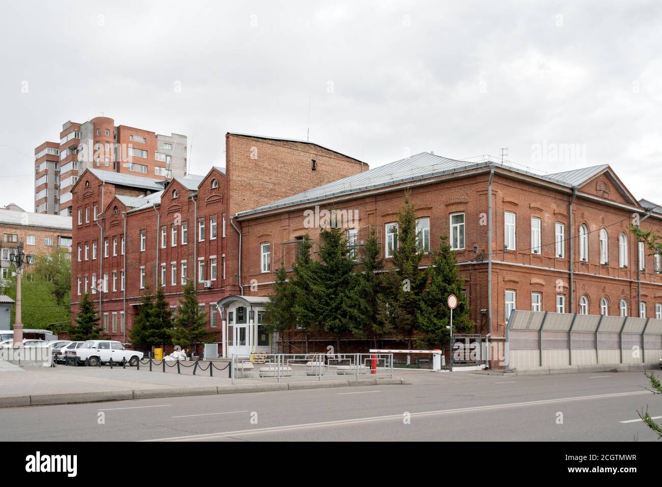 Red brick style russian architecture hi-res stock photography and ...