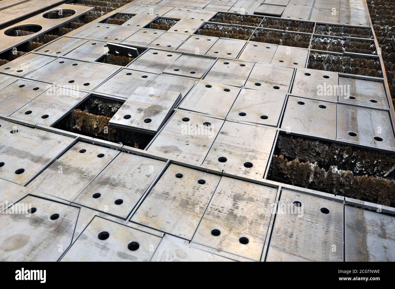 Plasma cutting at the factory. Cut sheet metal. details Stock Photo - Alamy