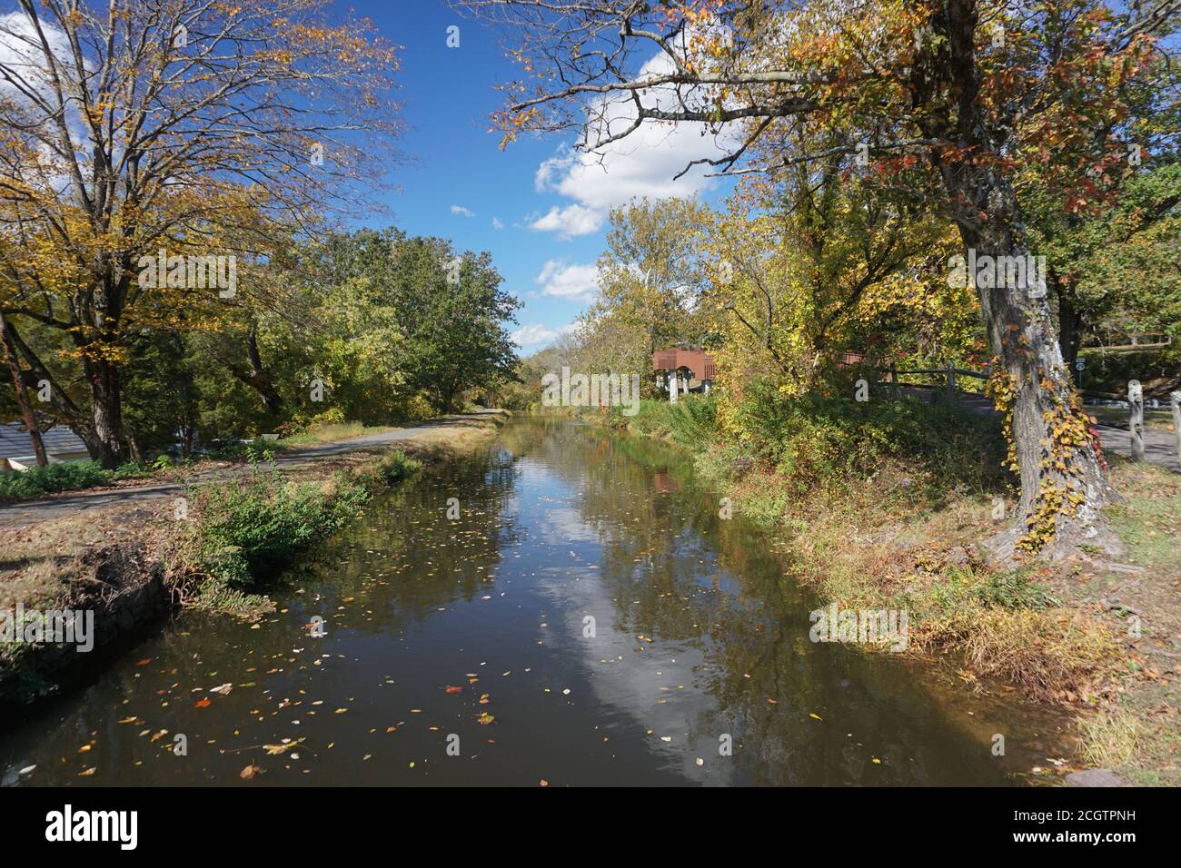 Washington Crossing, NJ: The Delaware Canal Towpath, a National ...