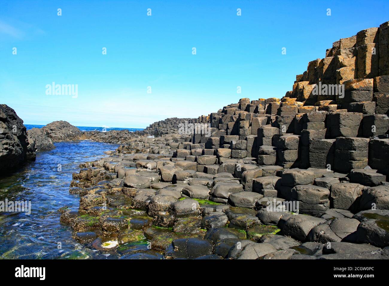 Causeway britain hi-res stock photography and images - Alamy