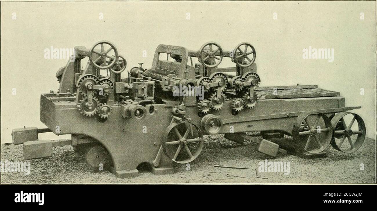 Locomotive engineering : a practical journal of railway motive power ...