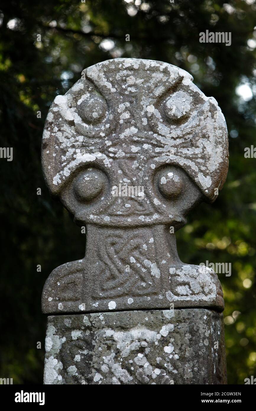 Incised cross hi-res stock photography and images - Alamy