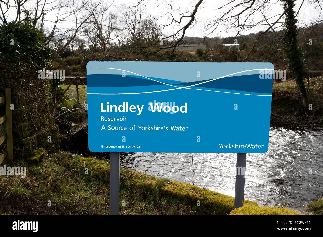 Lindley wood reservior sign hi-res stock photography and images - Alamy