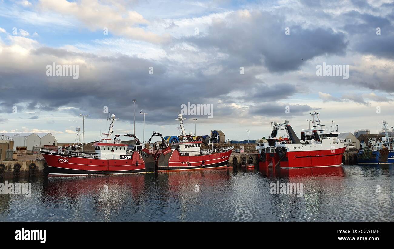 Fishermen peterhead scotland hi-res stock photography and images - Alamy