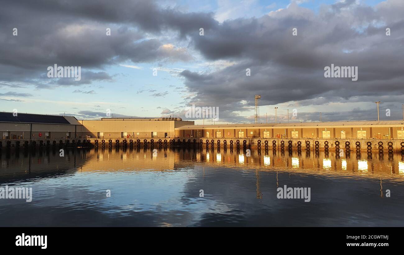 Peterhead fisherman hi-res stock photography and images - Alamy