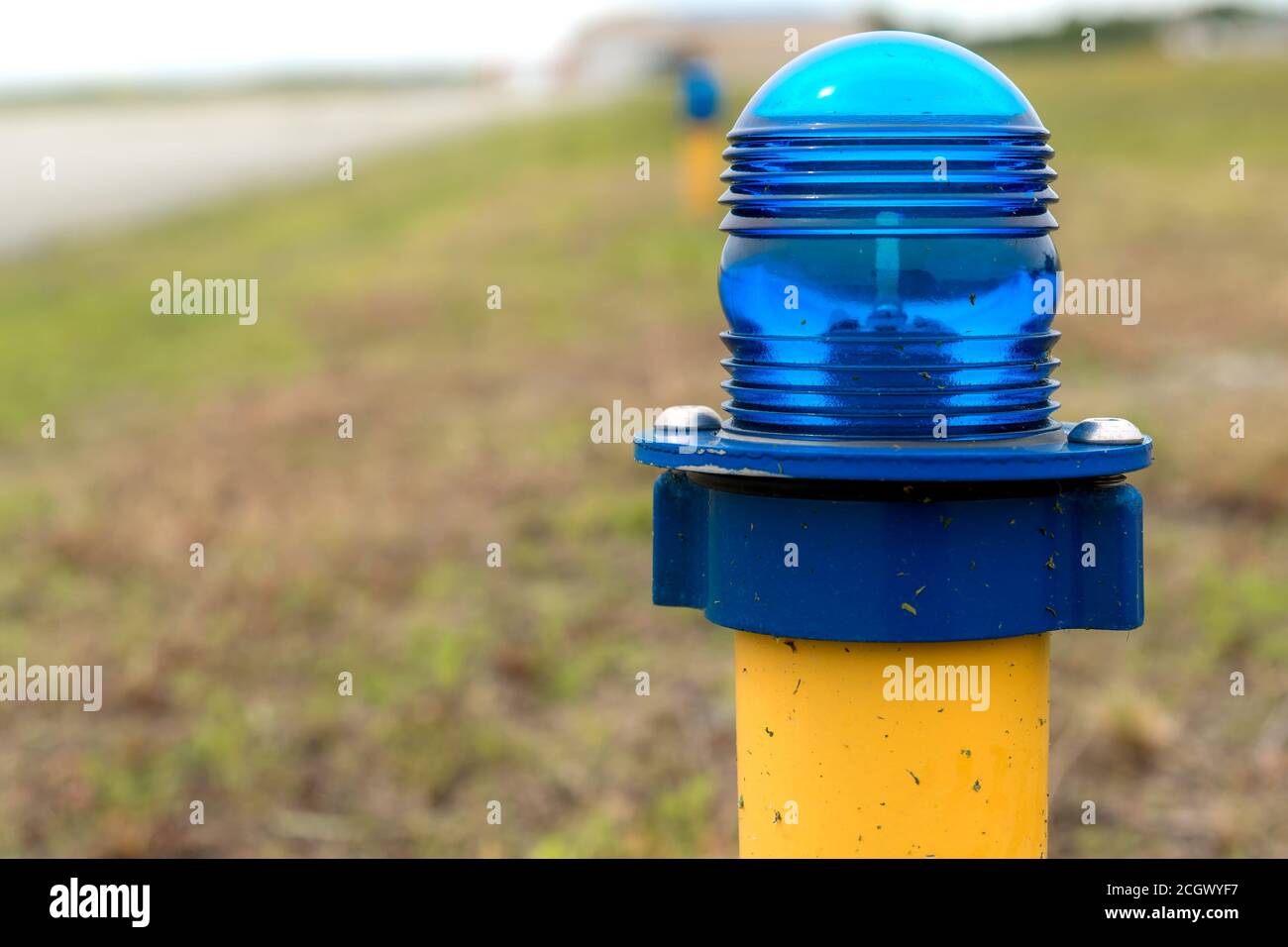 Airport runway edge marker hi-res stock photography and images - Alamy