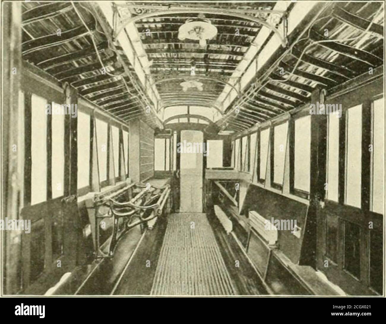 . The street railway review . ELECTRIC MAIL CAR, CHICACO. Michael ...