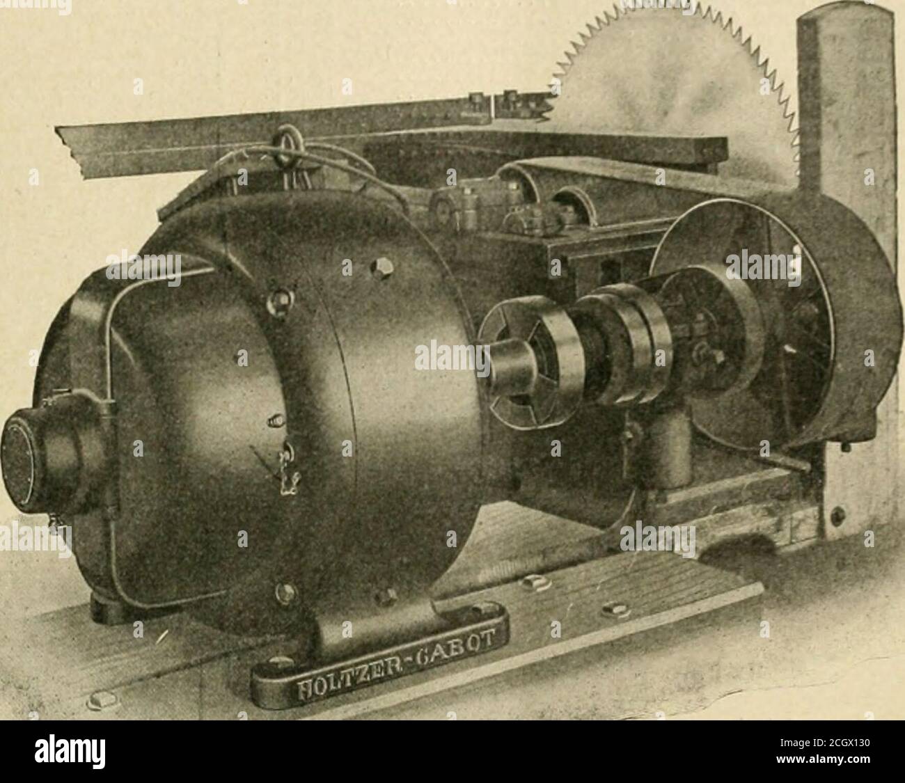 Machine block with drive shaft hi-res stock photography and images - Alamy