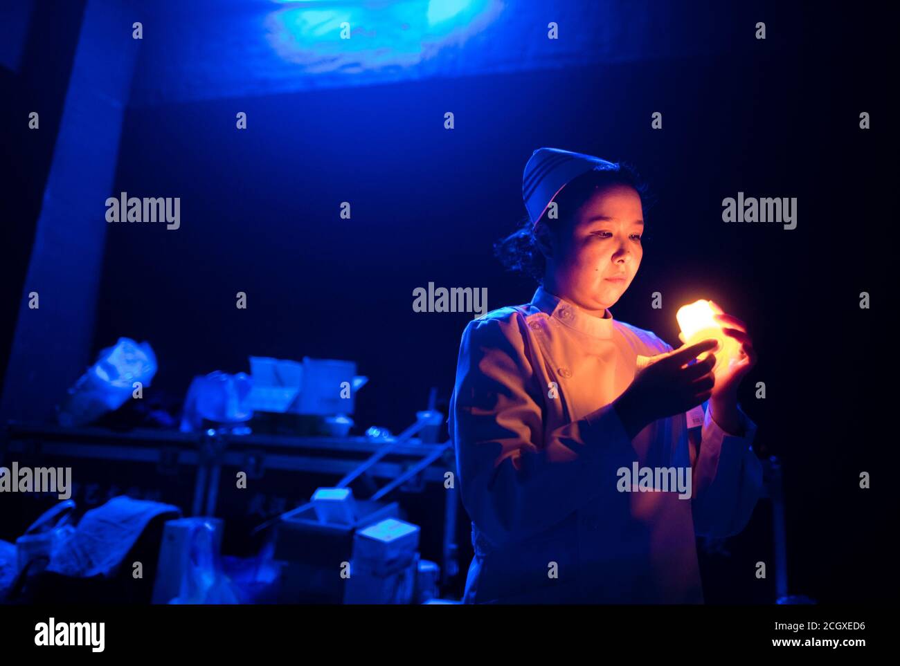 Stage props hi-res stock photography and images - Alamy