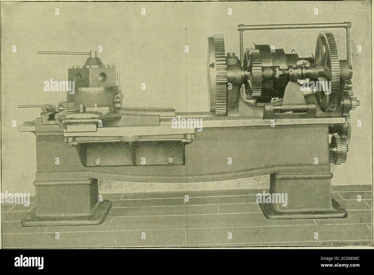 Longitudinal front engine hi-res stock photography and images - Alamy