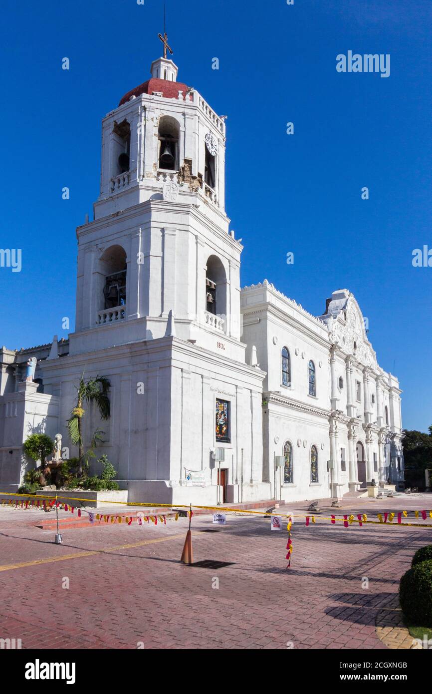 Belltower and facade of the Cebu Metropolitan Cathedral Stock Photo - Alamy