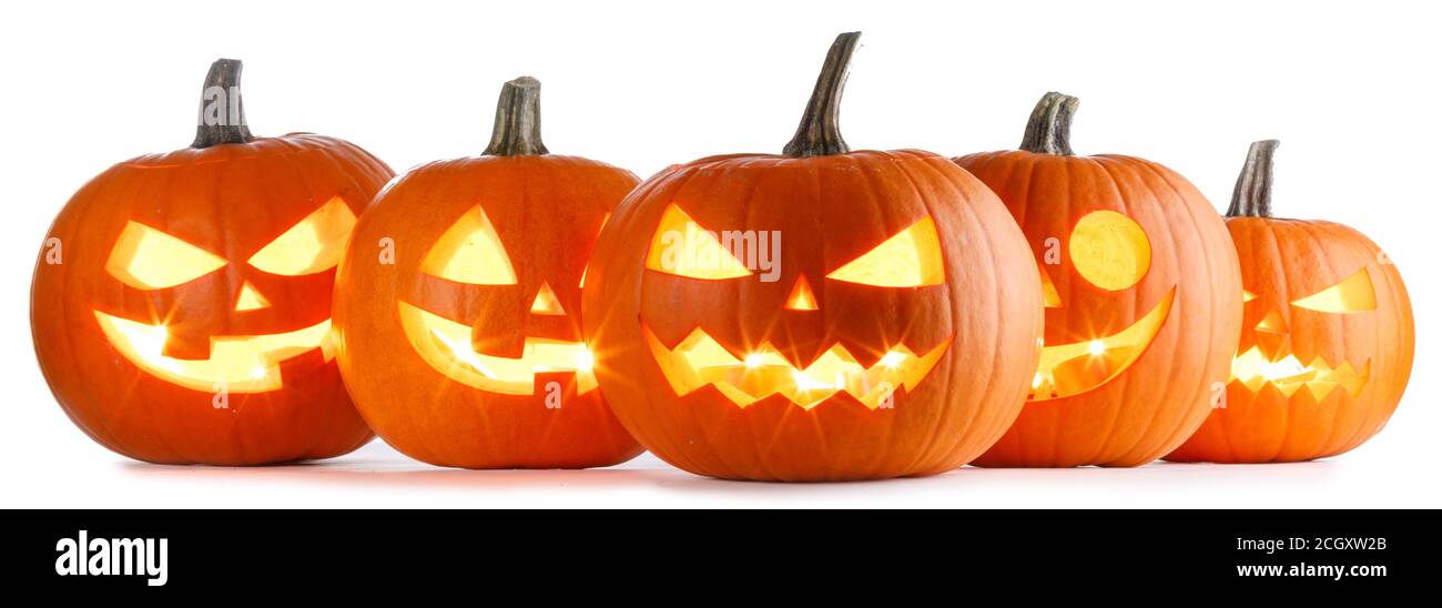 Five glowing halloween pumpkin hi-res stock photography and images - Alamy