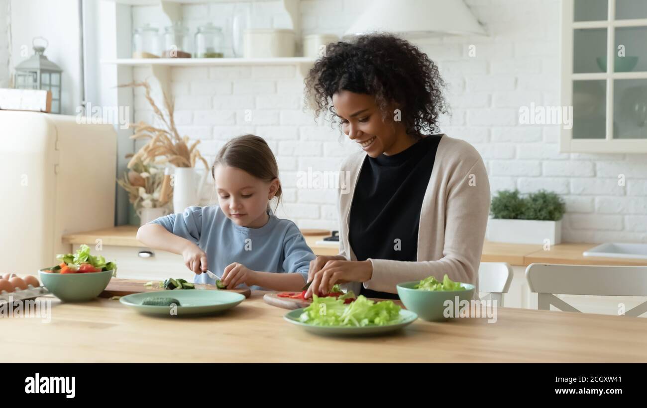 American cooking hi-res stock photography and images - Alamy