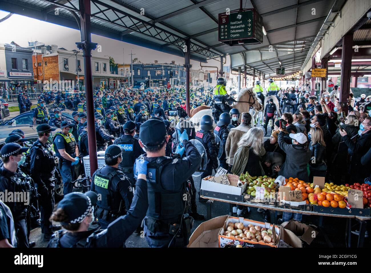 Victorian police mounted hi-res stock photography and images - Alamy