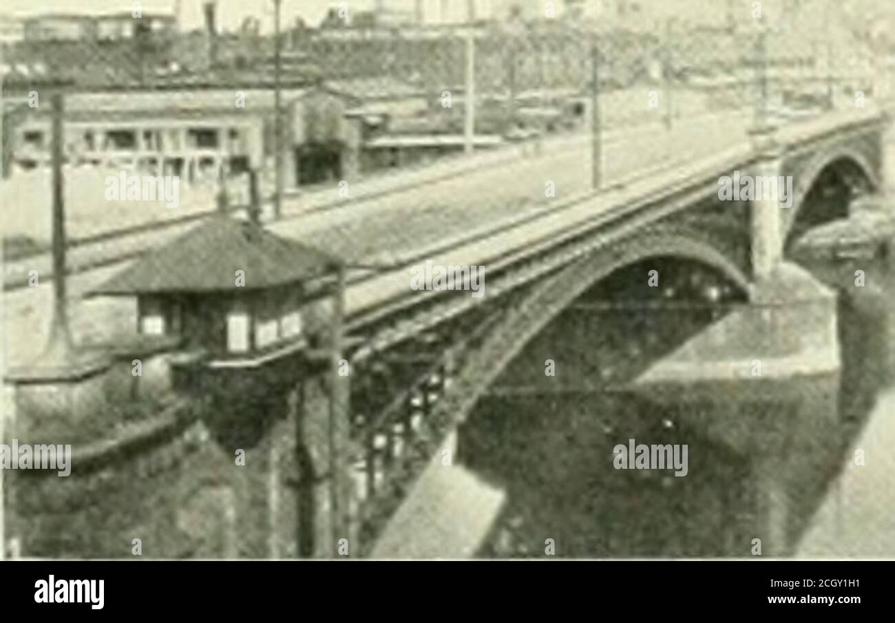 . Book of the Royal blue . Nl.U 10KK AN IMPERIAL TRAIN. THE ROYAL ...