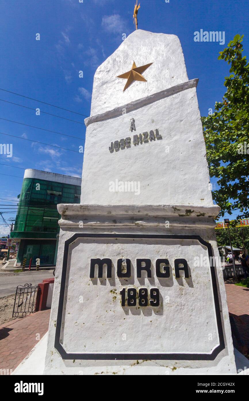 The first monument dedicated to hero Jose Rizal built in Daet ...