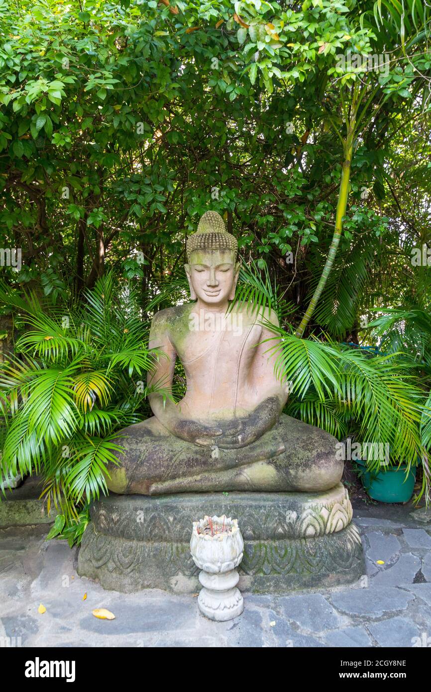 Buddhist details at the Royal Palace in Phnom Penh, Cambodia Stock ...