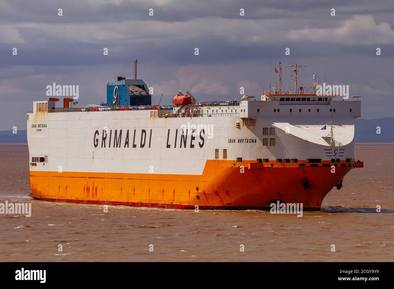 RoRo Gran Bretagna heading into Portbury docks Stock Photo - Alamy