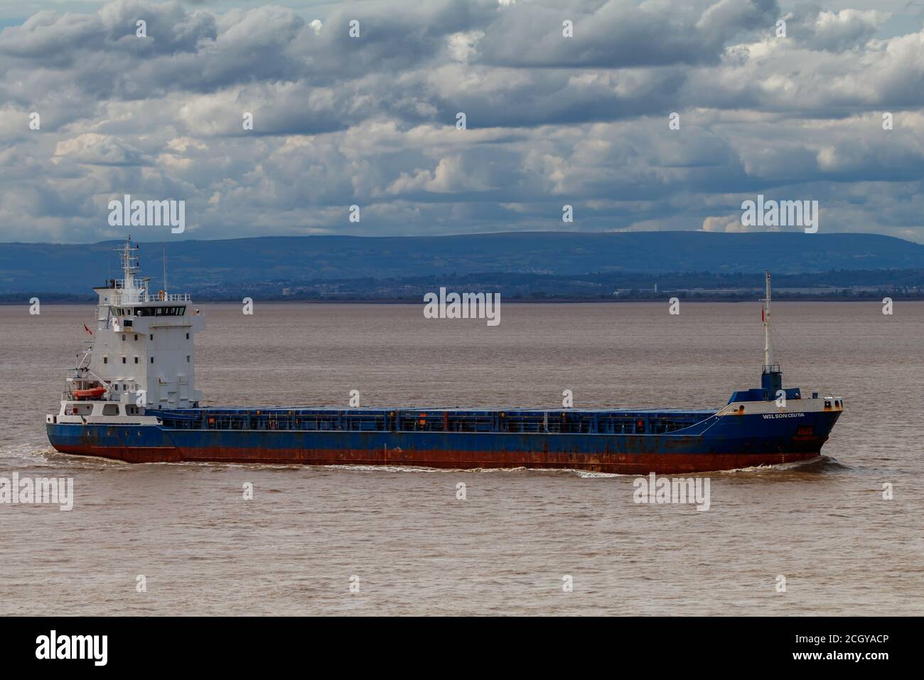 General cargo ships hi-res stock photography and images - Alamy
