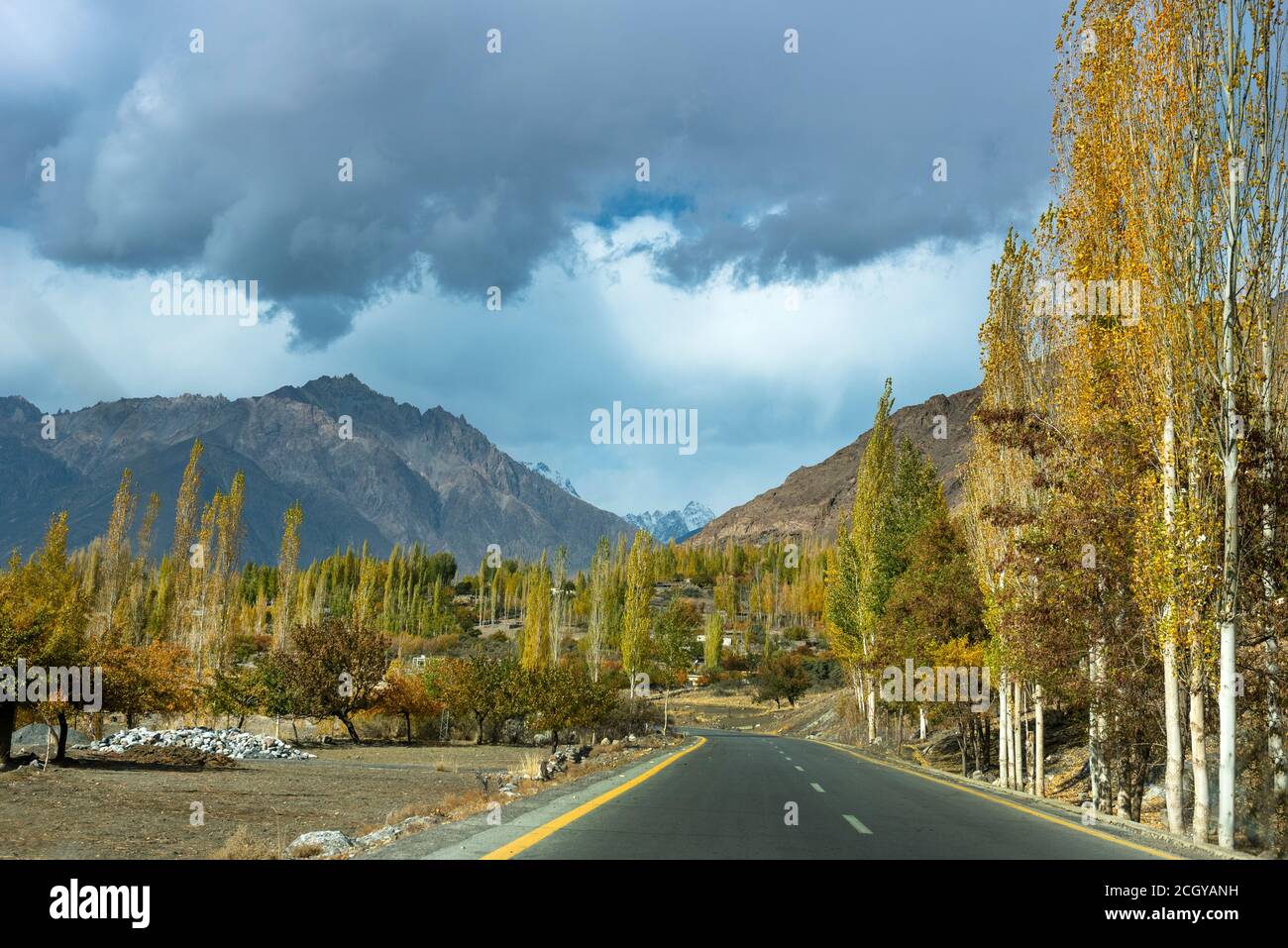 autumn at hunza in norhtern areas of gilgit baltistan , Pakistan Stock ...