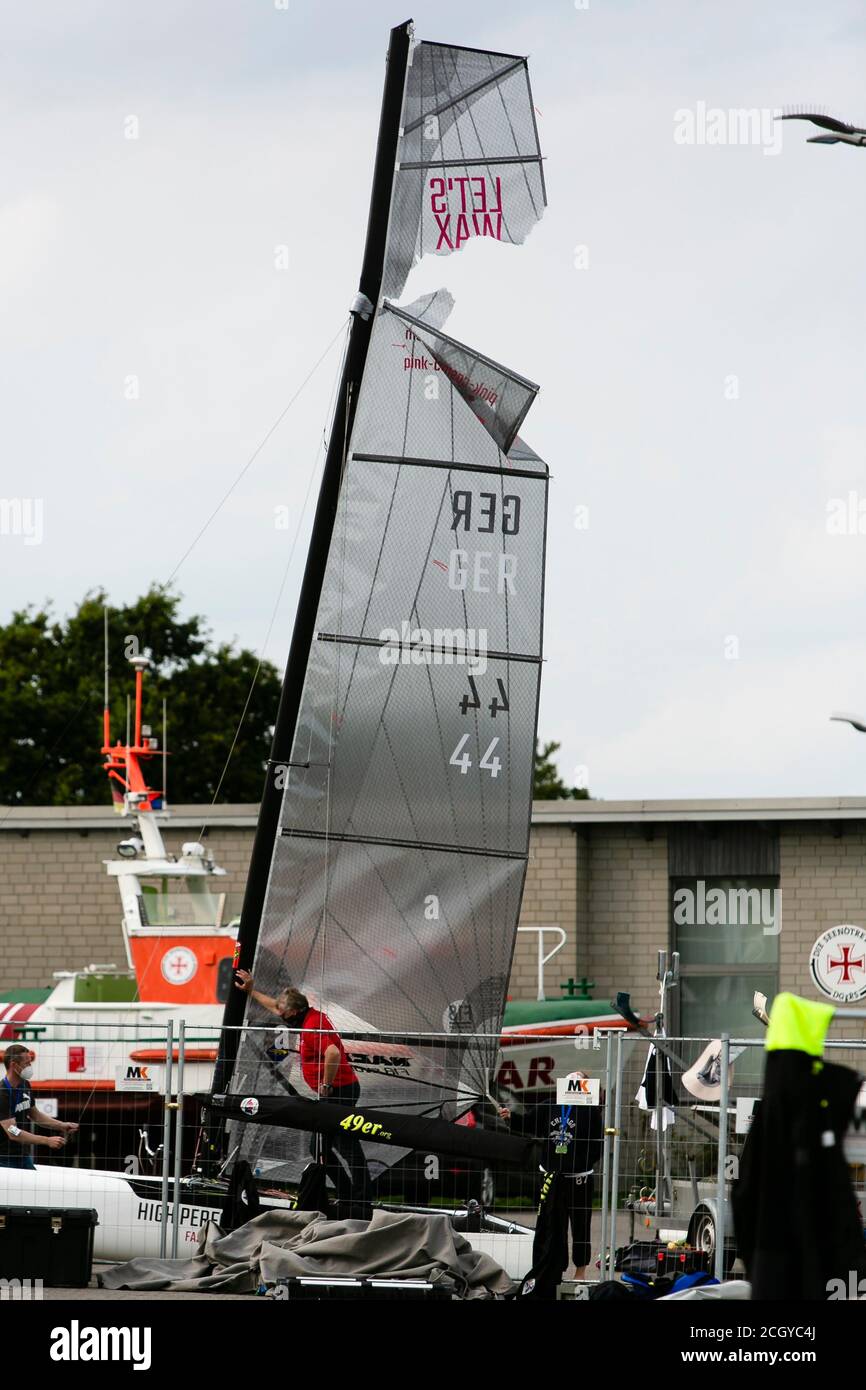 Torn sail hi-res stock photography and images - Alamy