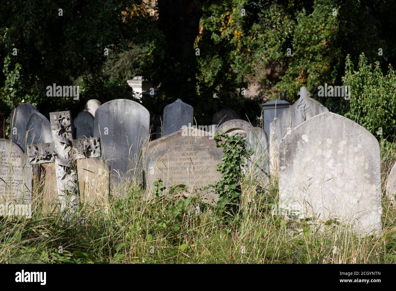 Cemetery brompton hi-res stock photography and images - Alamy