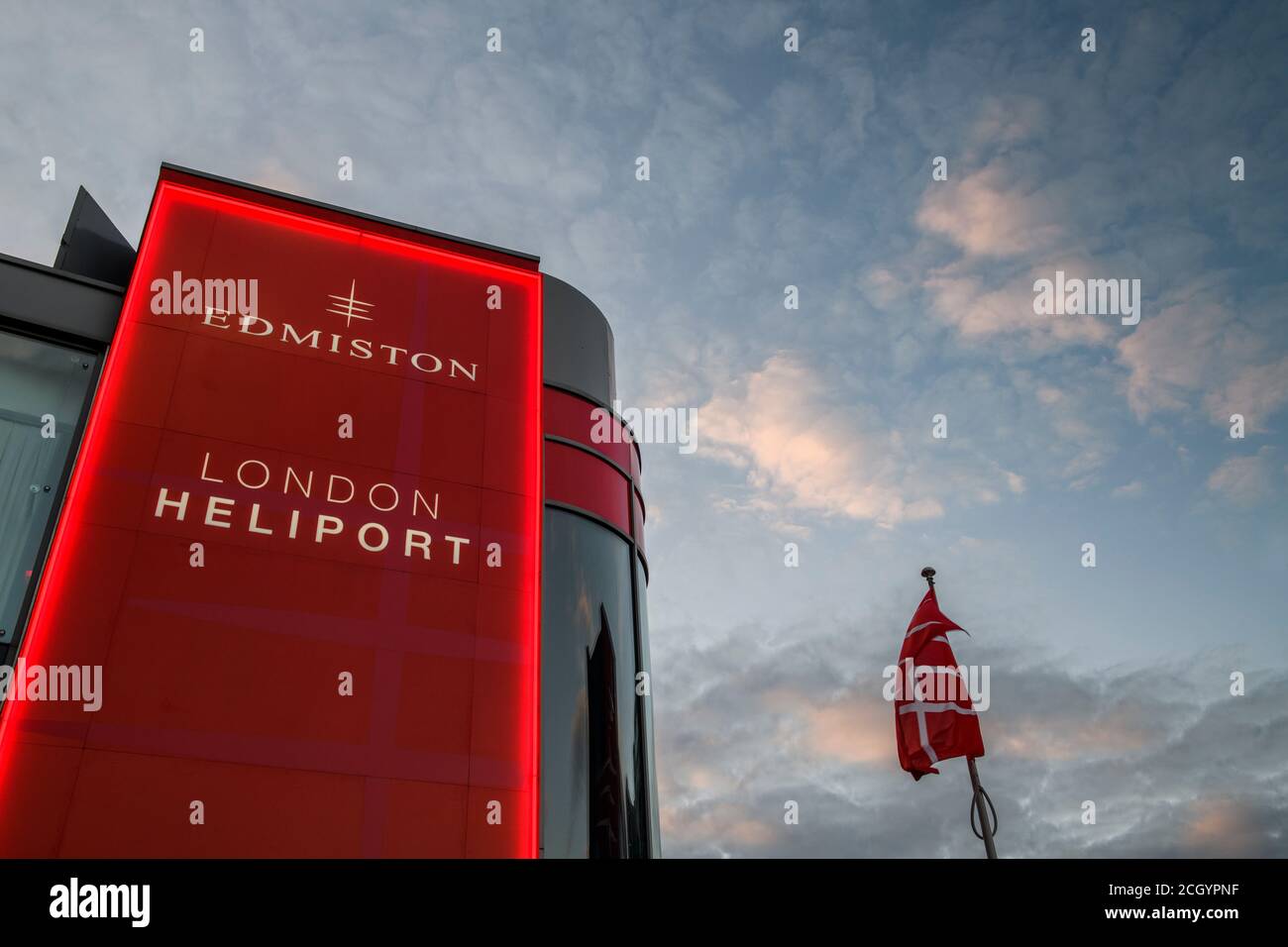 Heliport helipad hi-res stock photography and images - Alamy