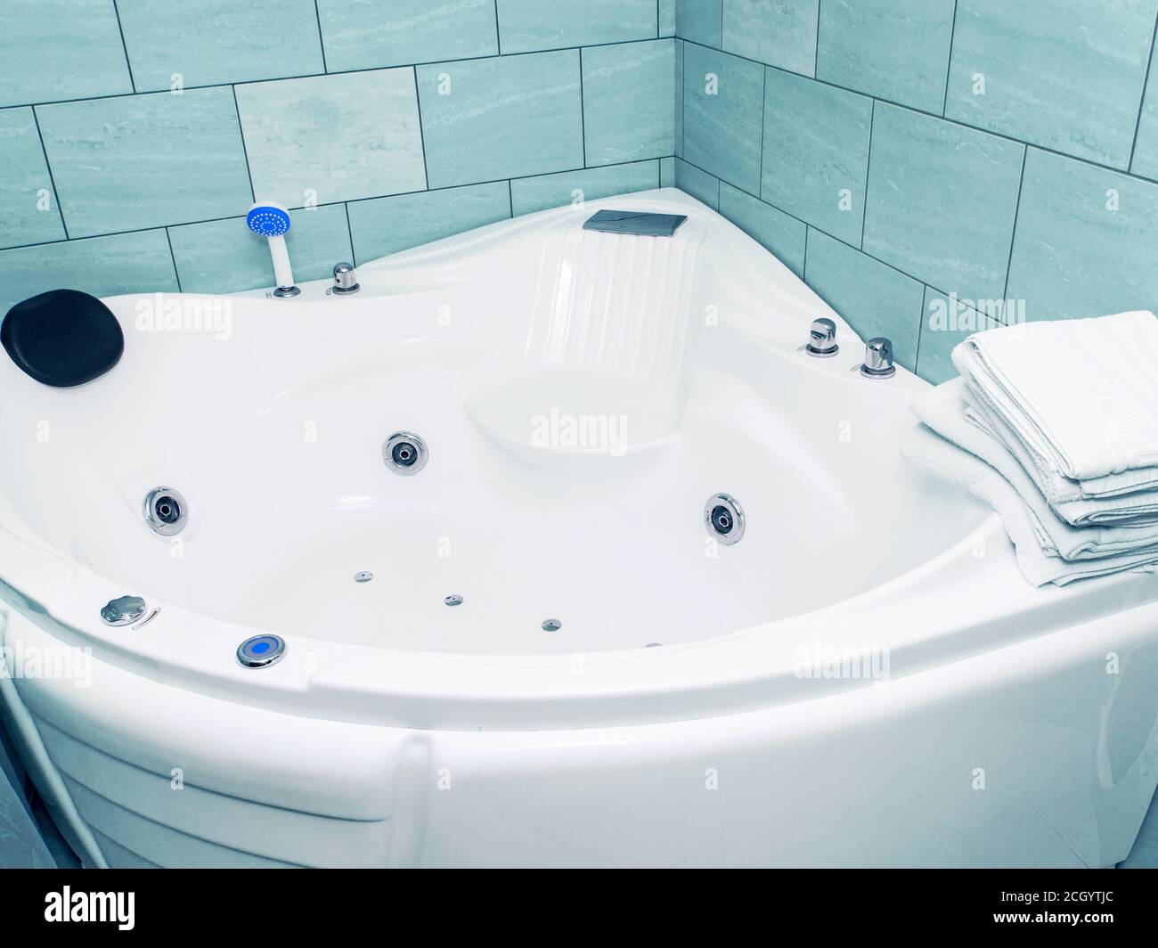Hydromassage tub hi-res stock photography and images - Alamy