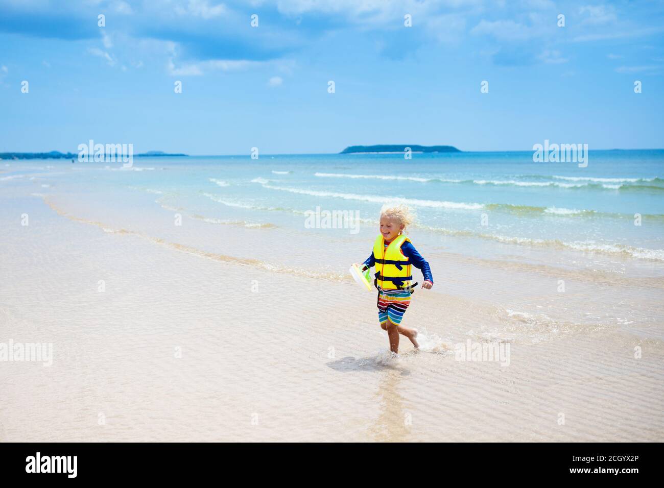 Safety for kids hi-res stock photography and images - Alamy