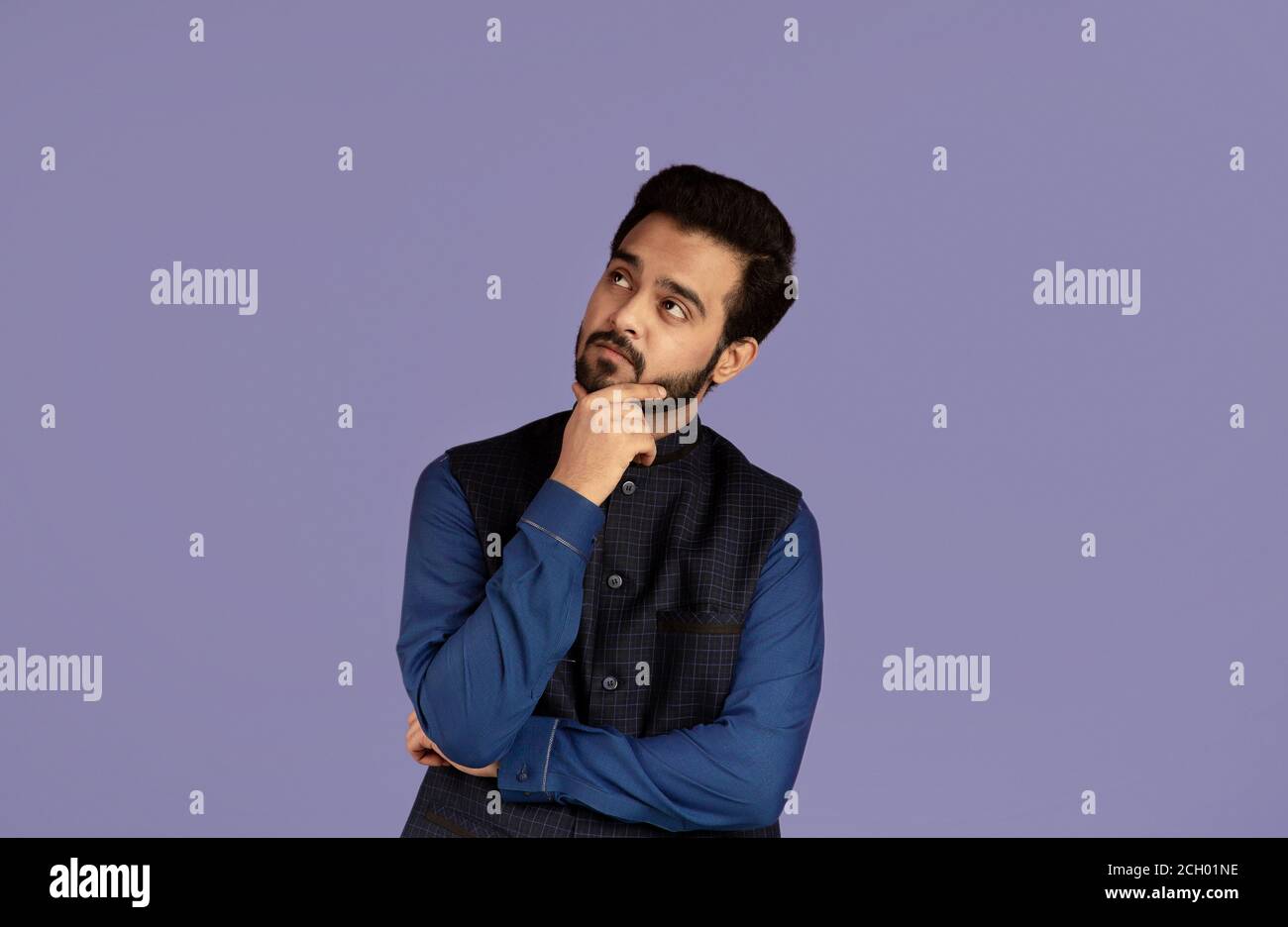 Indian thoughtful man guy thinking hi-res stock photography and images ...