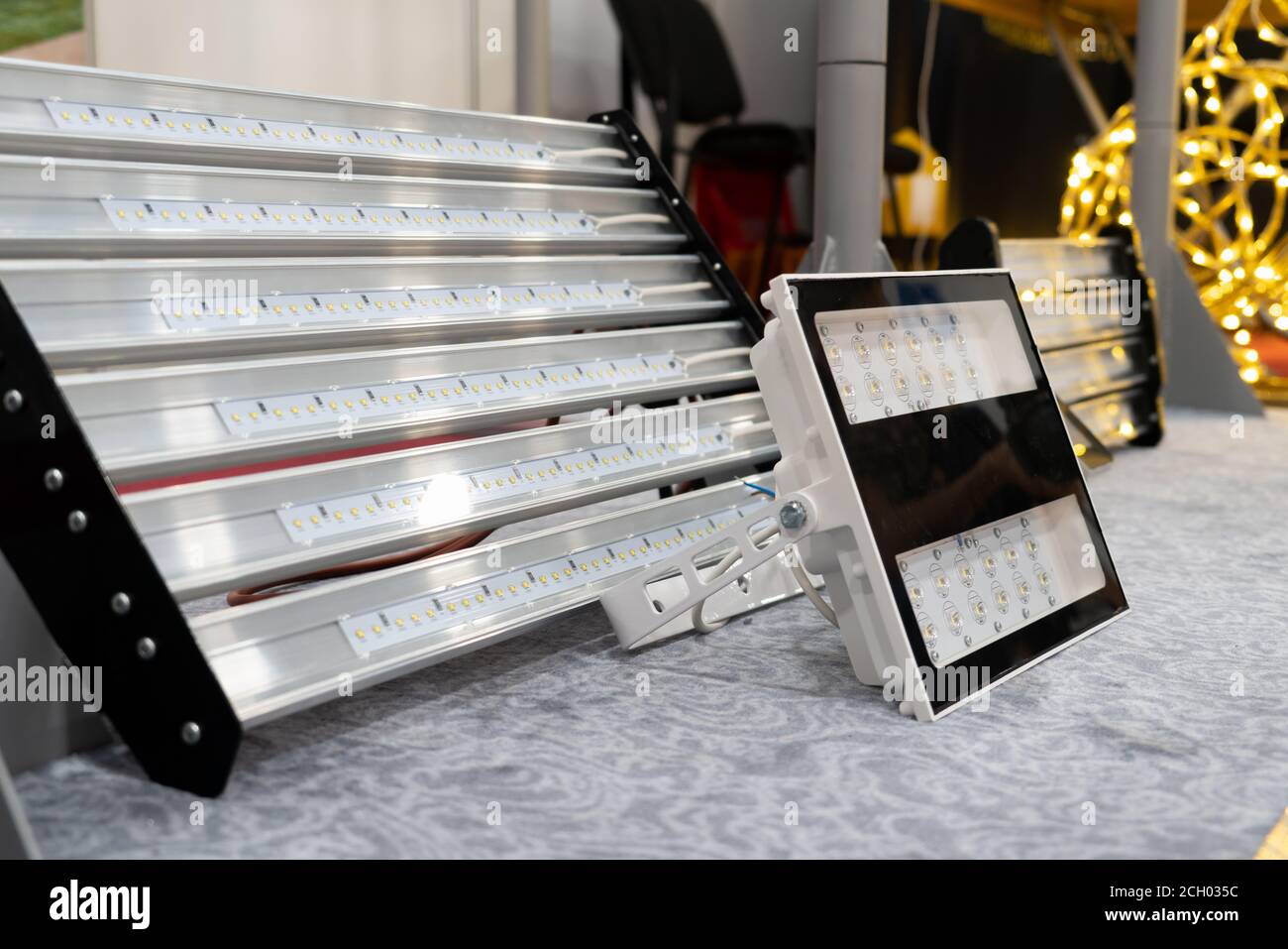 Led street lights hi-res stock photography and images - Alamy