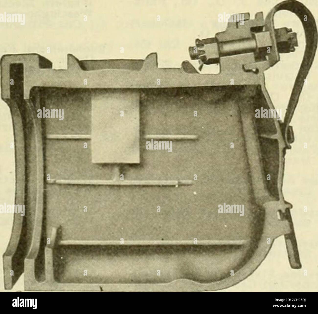 . Electric railway review . New York Pittsburg Minneapolis Milwaukee ...