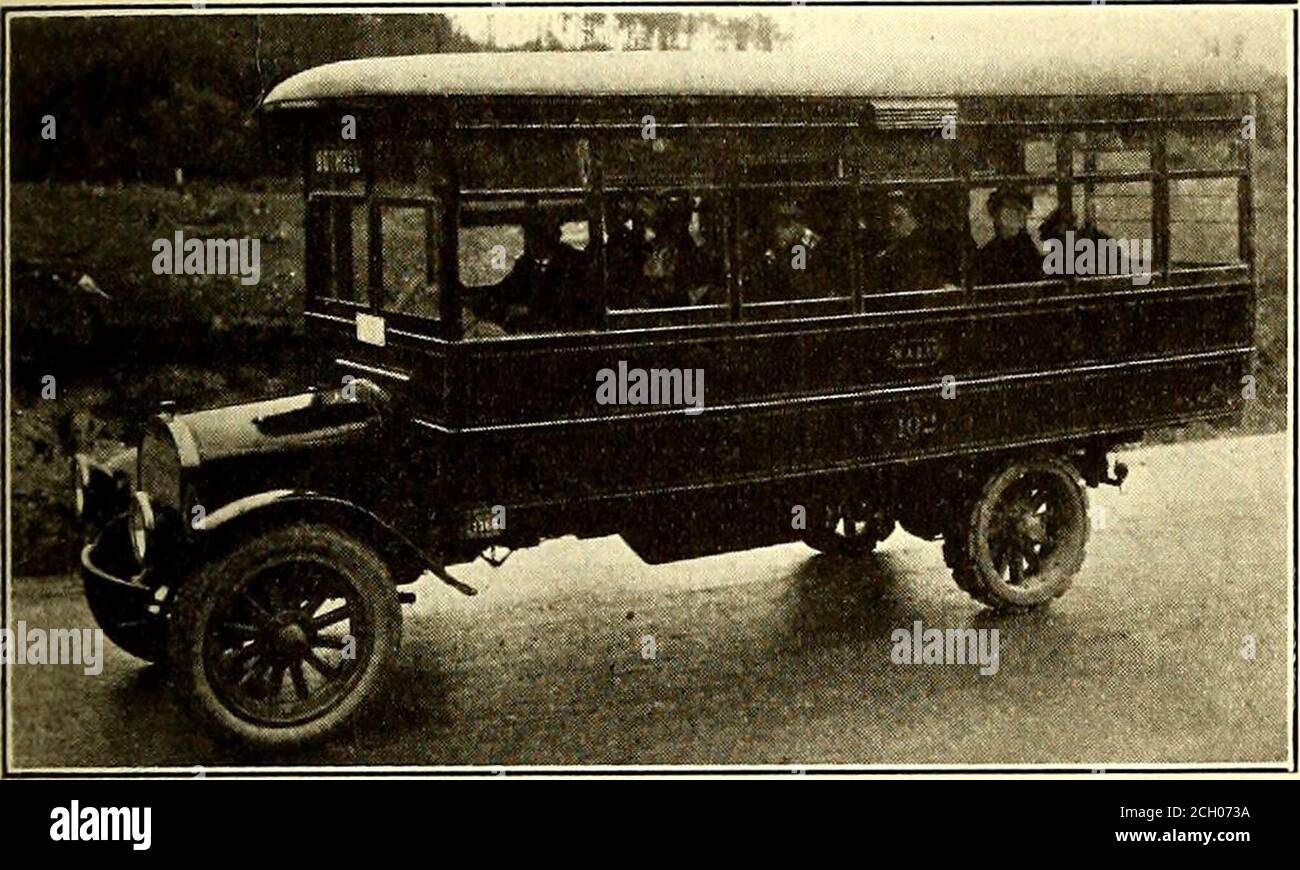 177 bus hi-res stock photography and images - Alamy