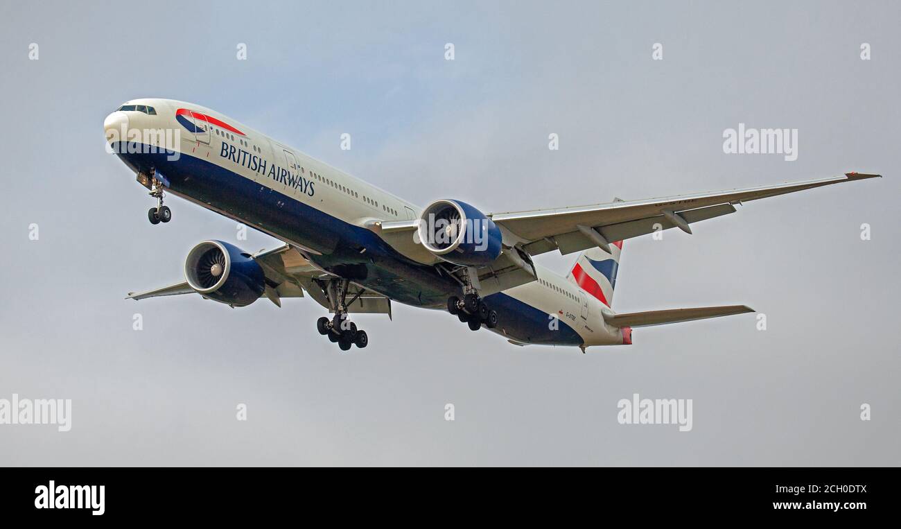 British Airways Boeing 777 G-STBE on final approach to London-Heathrow ...