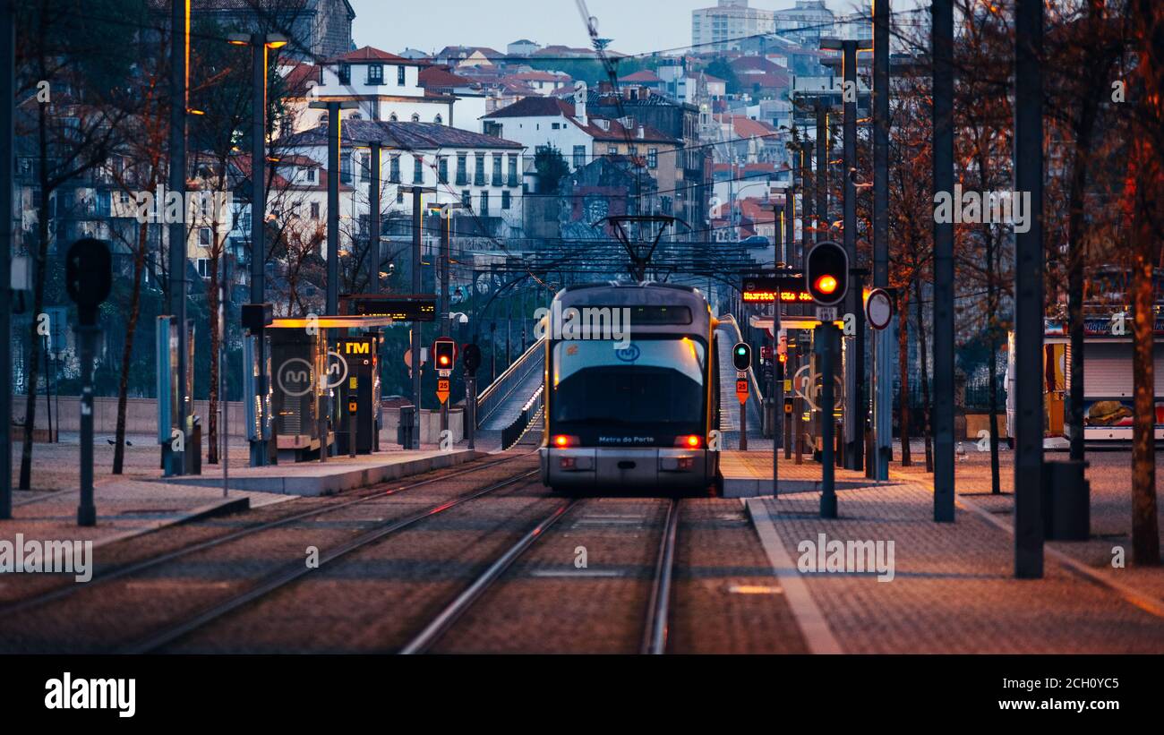 Ground level modern light rail hi-res stock photography and images - Alamy