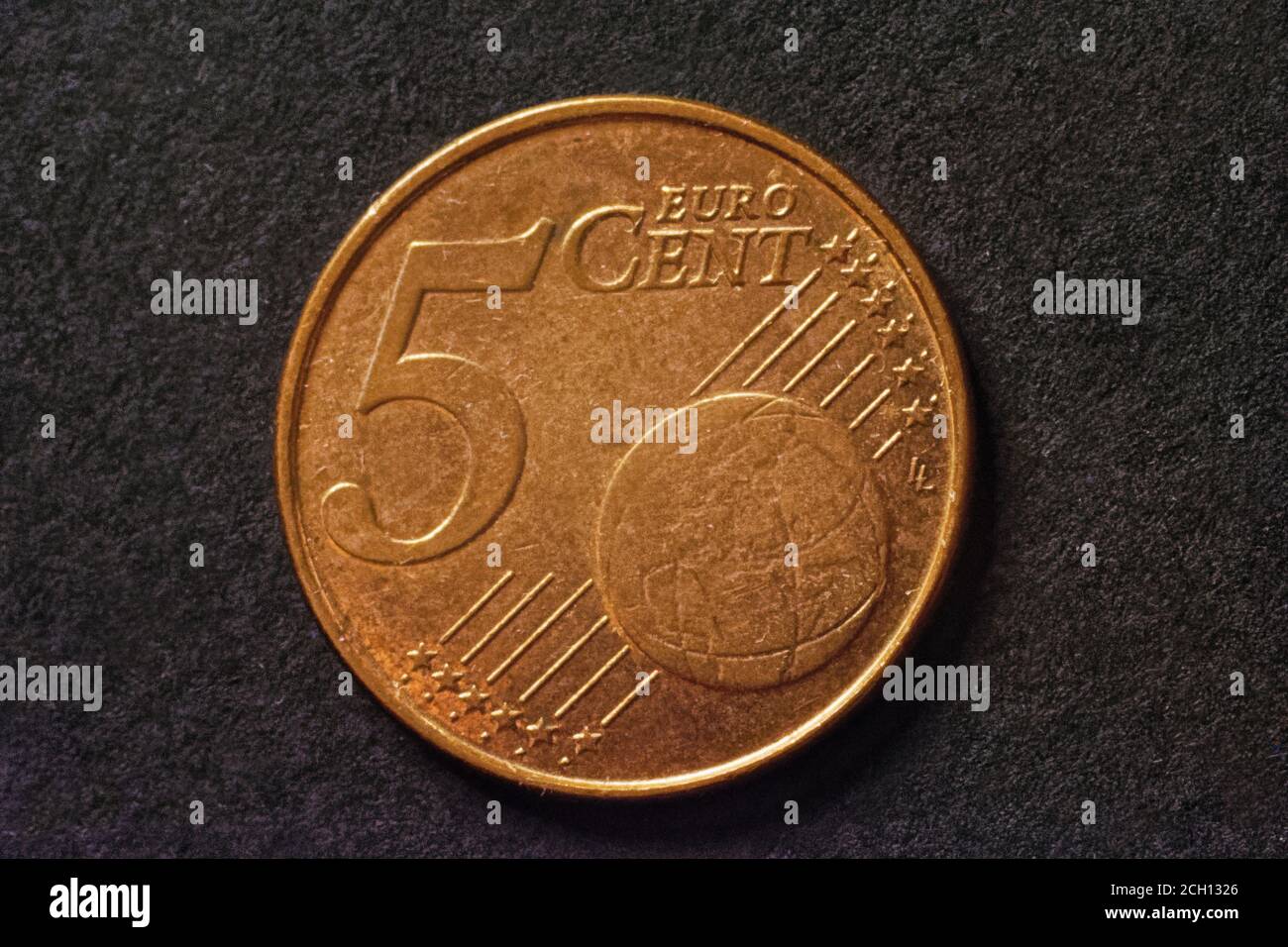 Photo 5 euro hi-res stock photography and images - Alamy