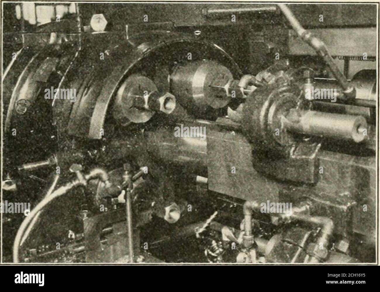 Turret lathes hi-res stock photography and images - Alamy