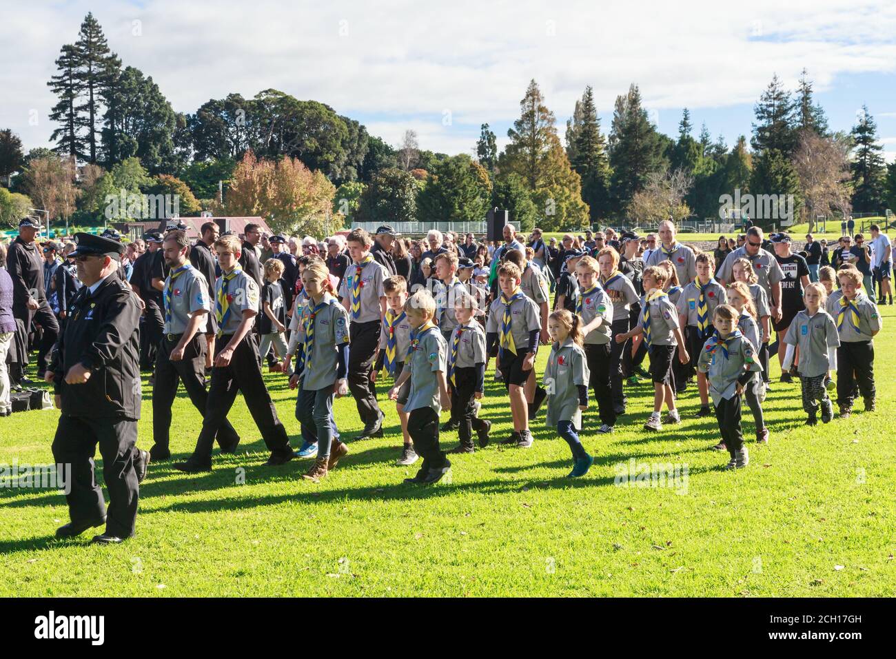 Scouts parade hi-res stock photography and images - Alamy