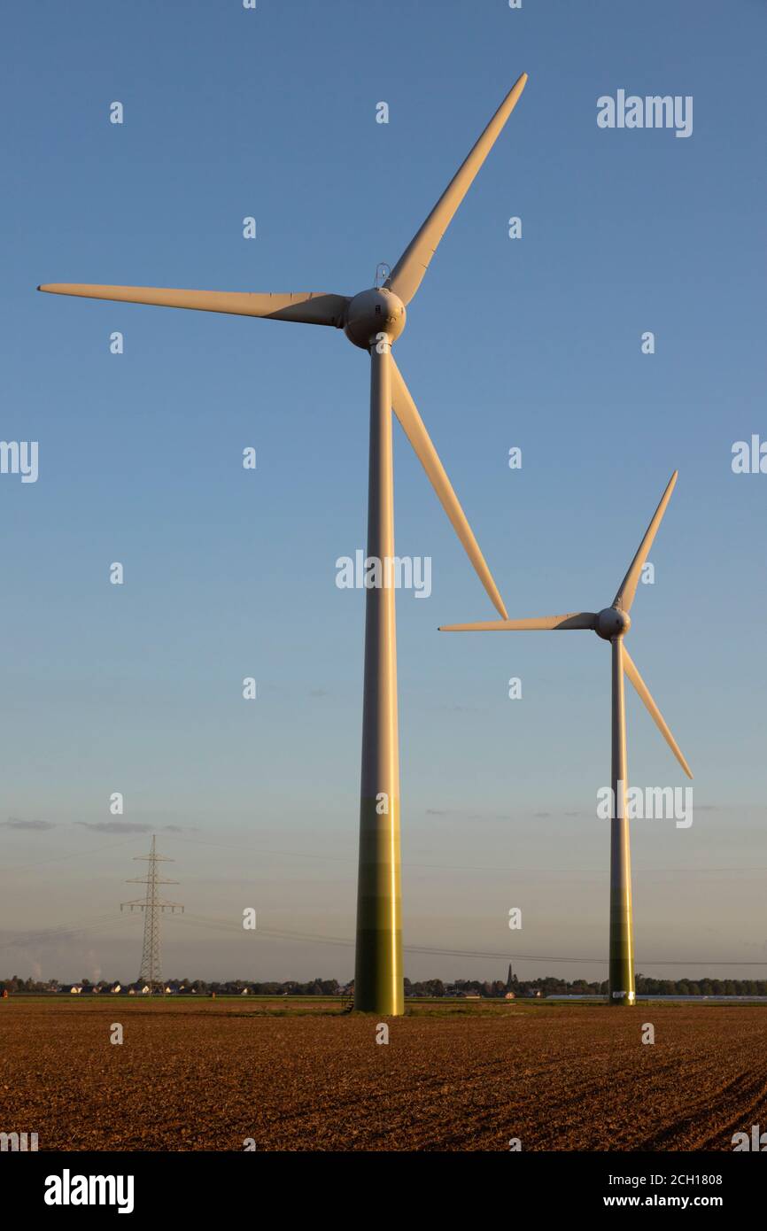 Clouds and pinwheels hi-res stock photography and images - Alamy