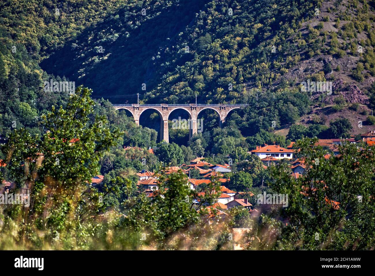 Old railway viaduct hi-res stock photography and images - Alamy