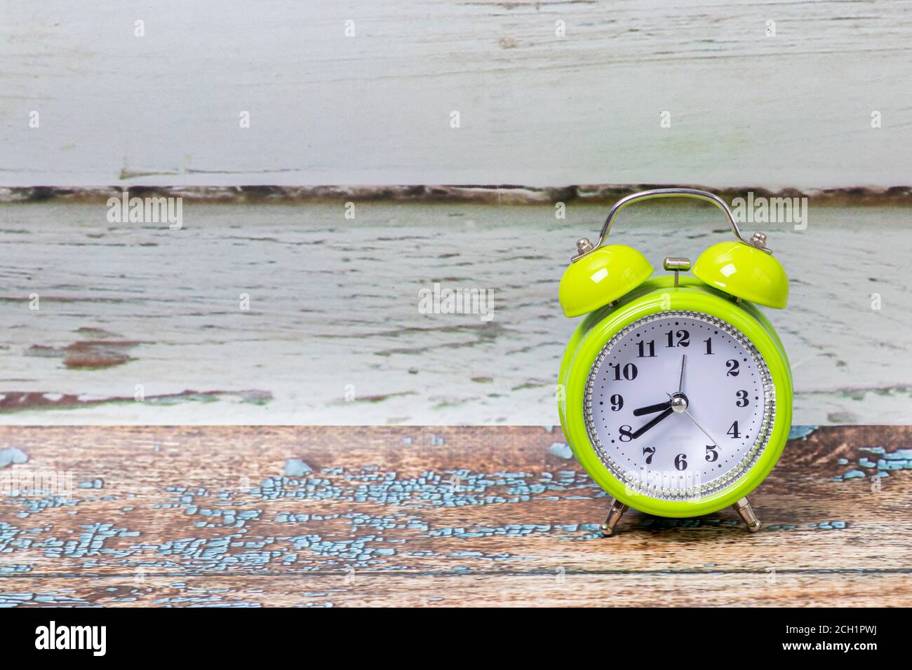 View of a classic alarm clock Stock Photo - Alamy