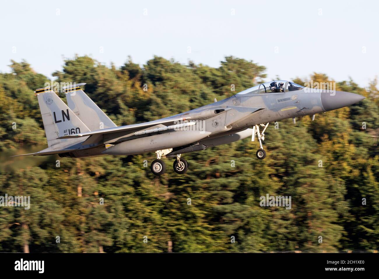 F 15c fighting falcon hi-res stock photography and images - Alamy