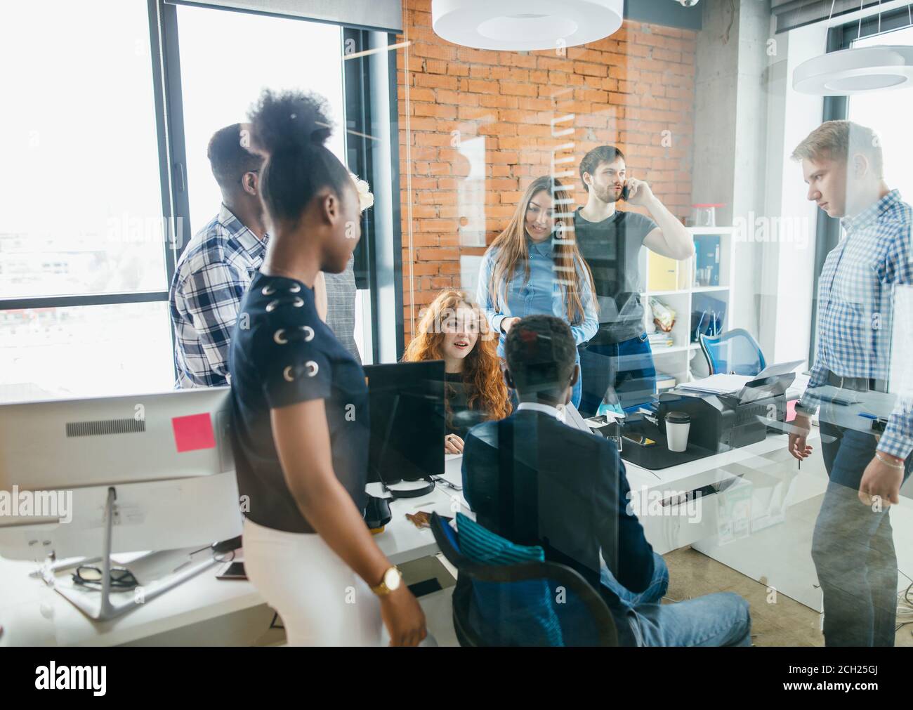Solve problems together hi-res stock photography and images - Alamy