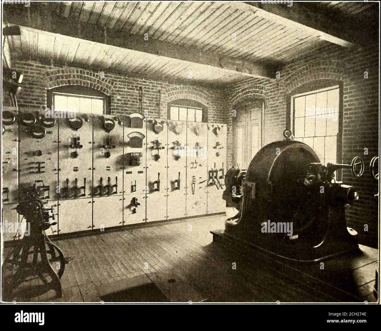 Transformers houses hi-res stock photography and images - Alamy