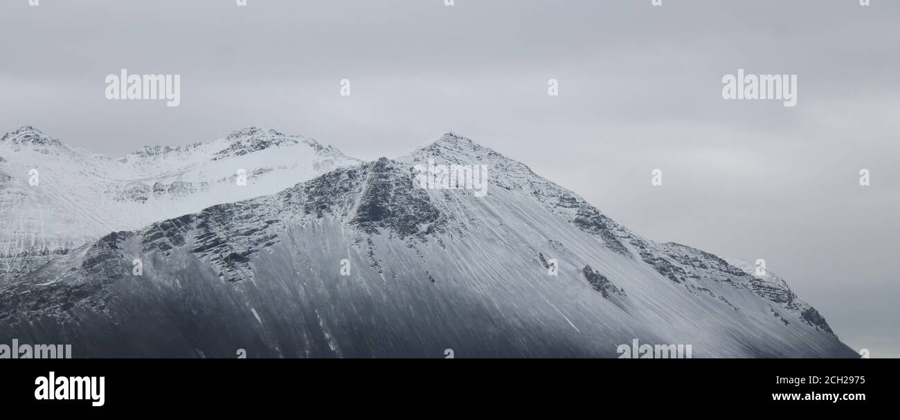 Snowboard fall hi-res stock photography and images - Alamy