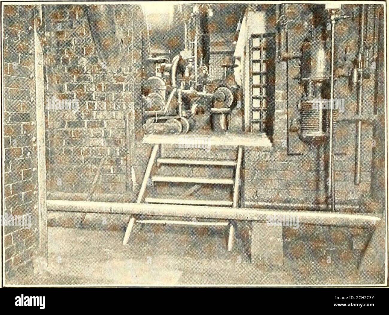 Number 4b hi-res stock photography and images - Alamy