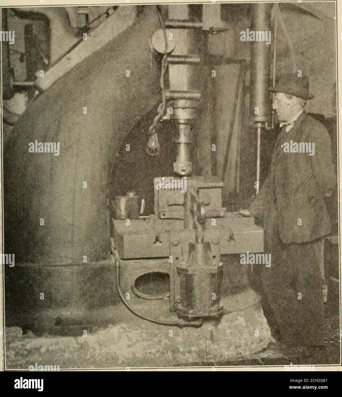 . Railway mechanical engineer . Machine for Reboring Air Pump Cylinders ...