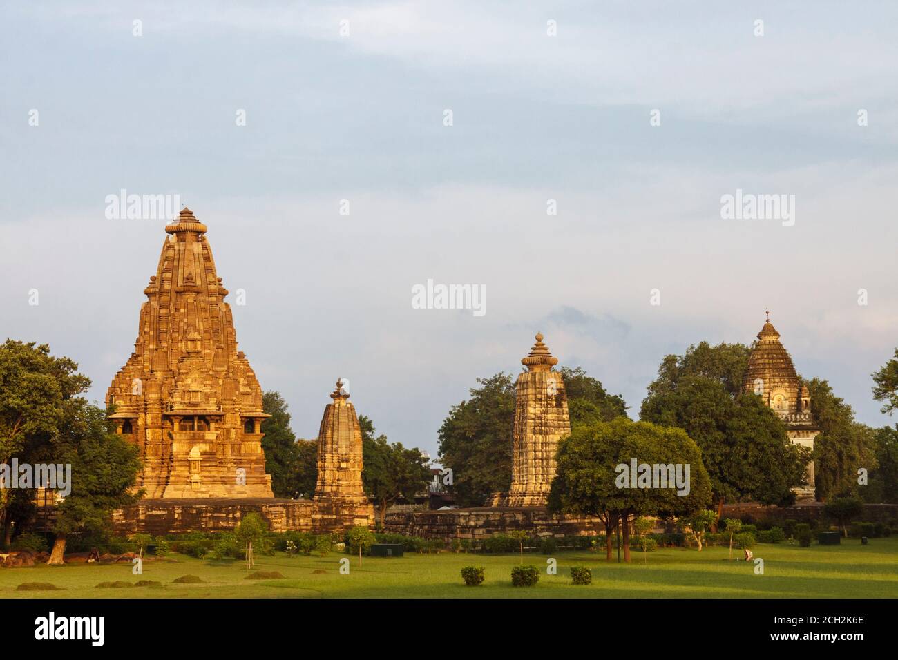 Khajuraho, Madhya Pradesh, India : Vishvanatha Temple (left) and ...